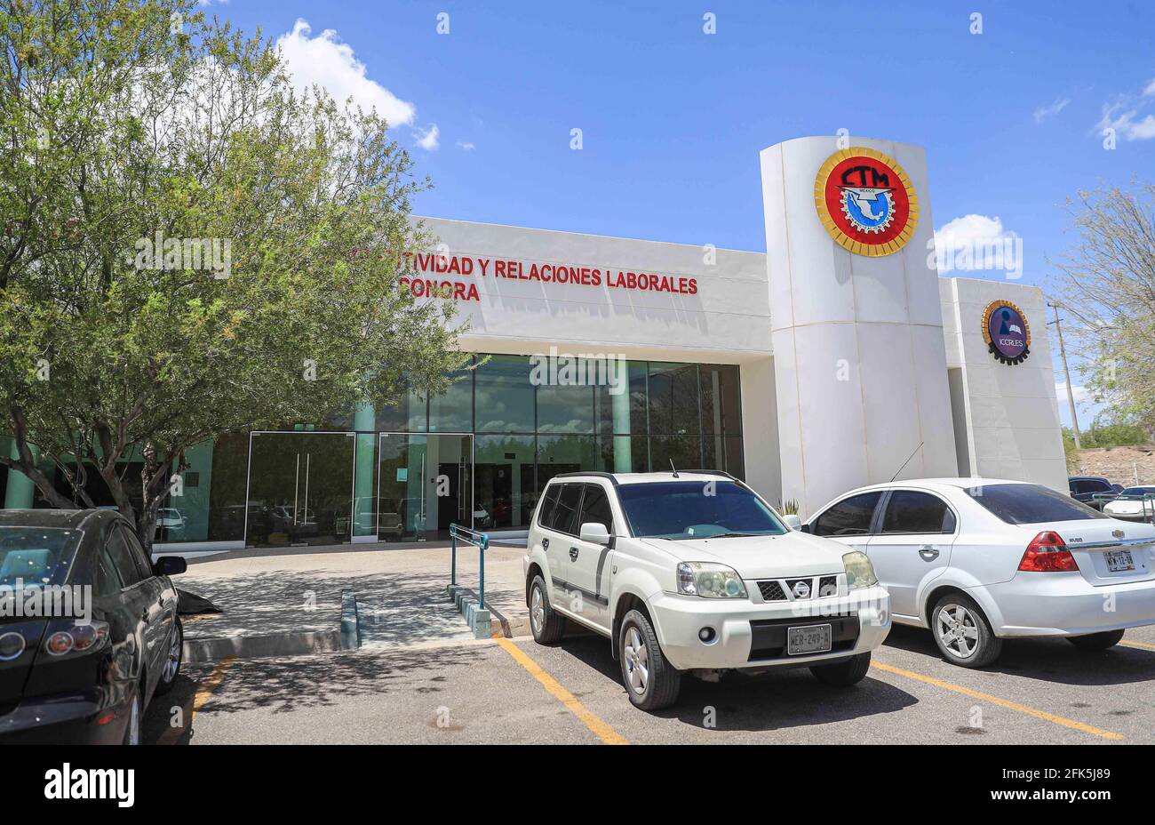 Confederation of Workers of Mexico CTM SONORA, CTM Hermosillo. Facade ...