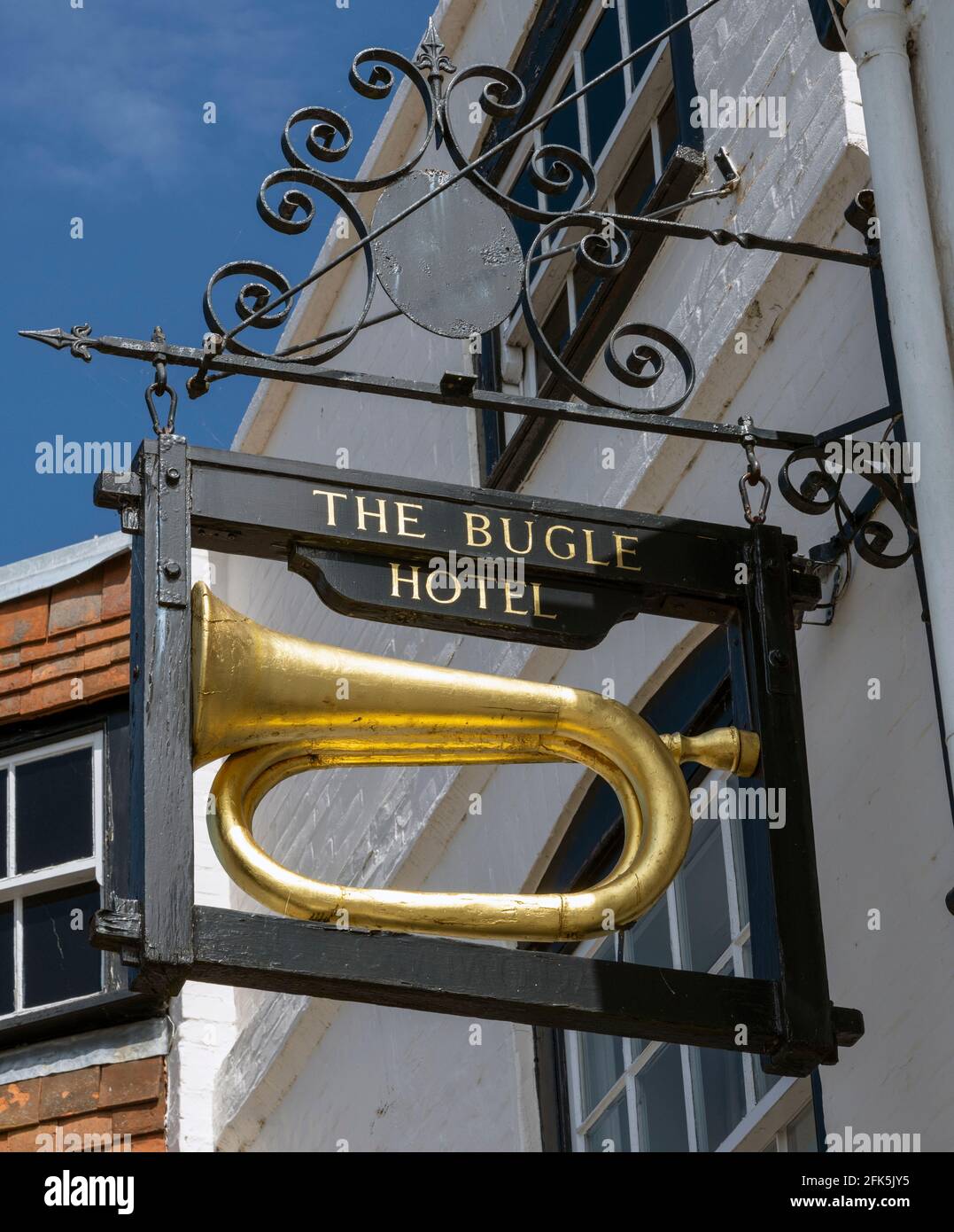 The Bugle Hotel (The Bugle Inn) - public house - The Square, Titchfield ...