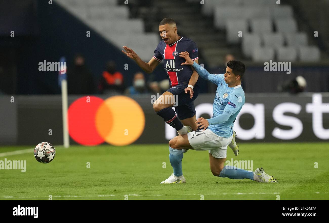 Kylian mbappe ucl final hi-res stock photography and images - Alamy