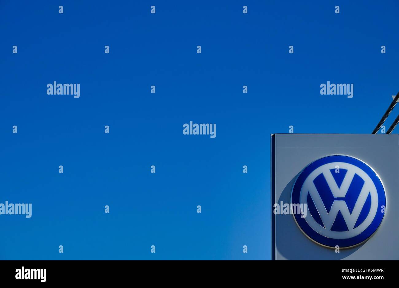 Logo of a major German automobile company Stock Photo - Alamy
