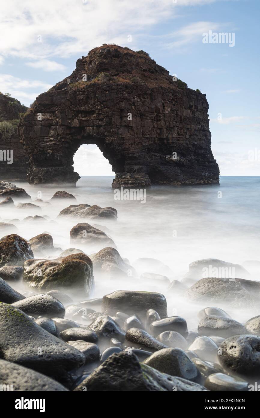 Sea waters boundless horizon hi-res stock photography and images - Alamy