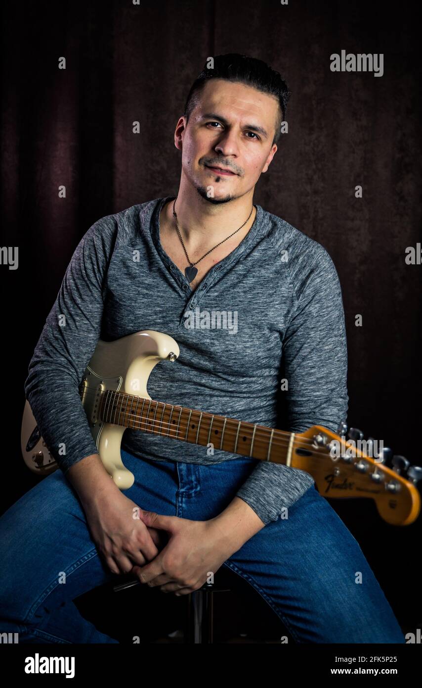 Guitar face hi-res stock photography and images - Alamy