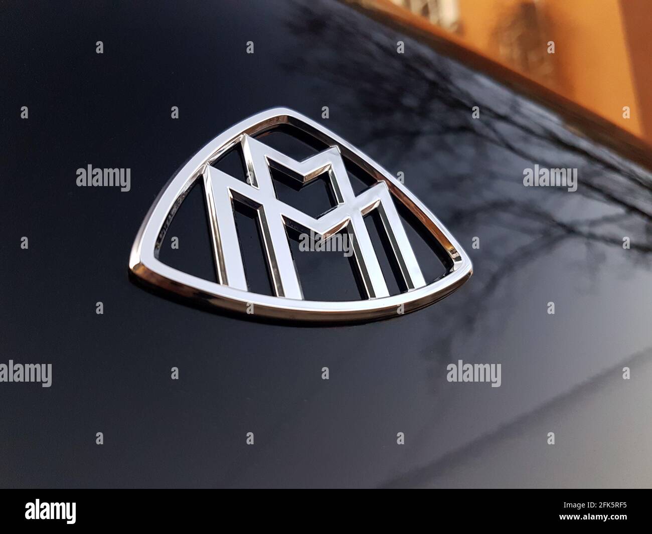 Maybach mersedes logo, close up view Stock Photo - Alamy