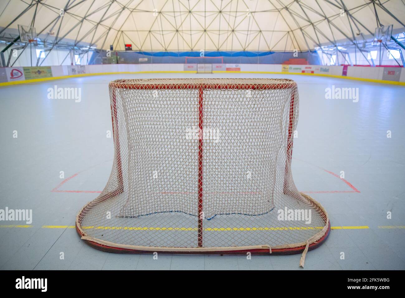 Arena gate hi-res stock photography and images - Alamy