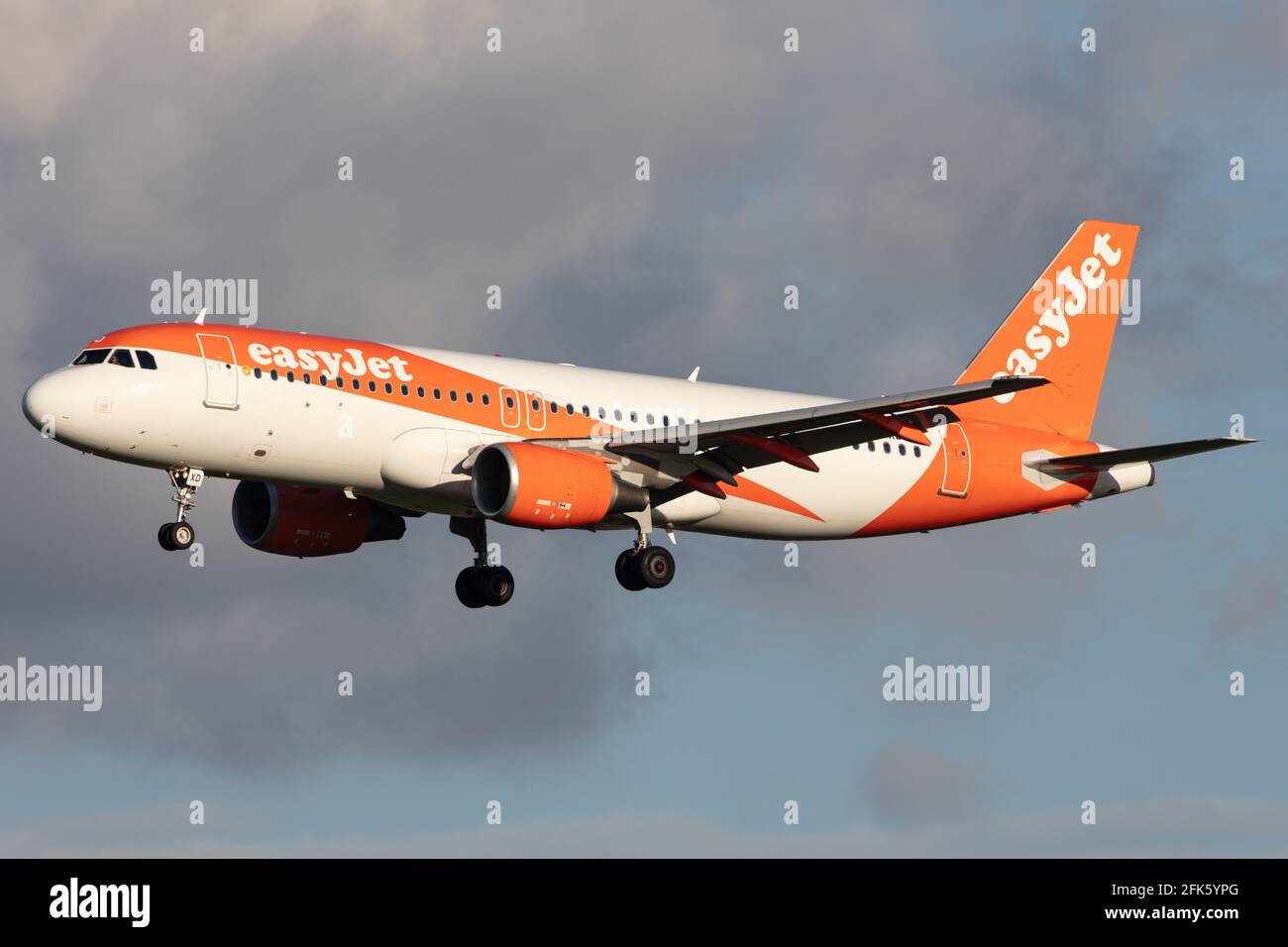 AMSTERDAM, NETHERLANDS - Sep 12, 2020: easyJet (U2 / EZY) approaching ...