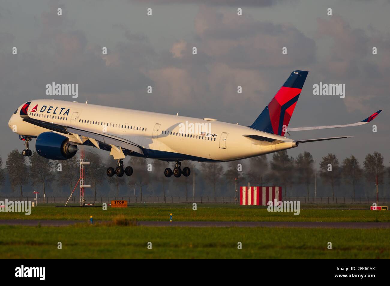 AMSTERDAM, NETHERLANDS - Sep 12, 2020: Delta Air Lines (DL / DAL ...