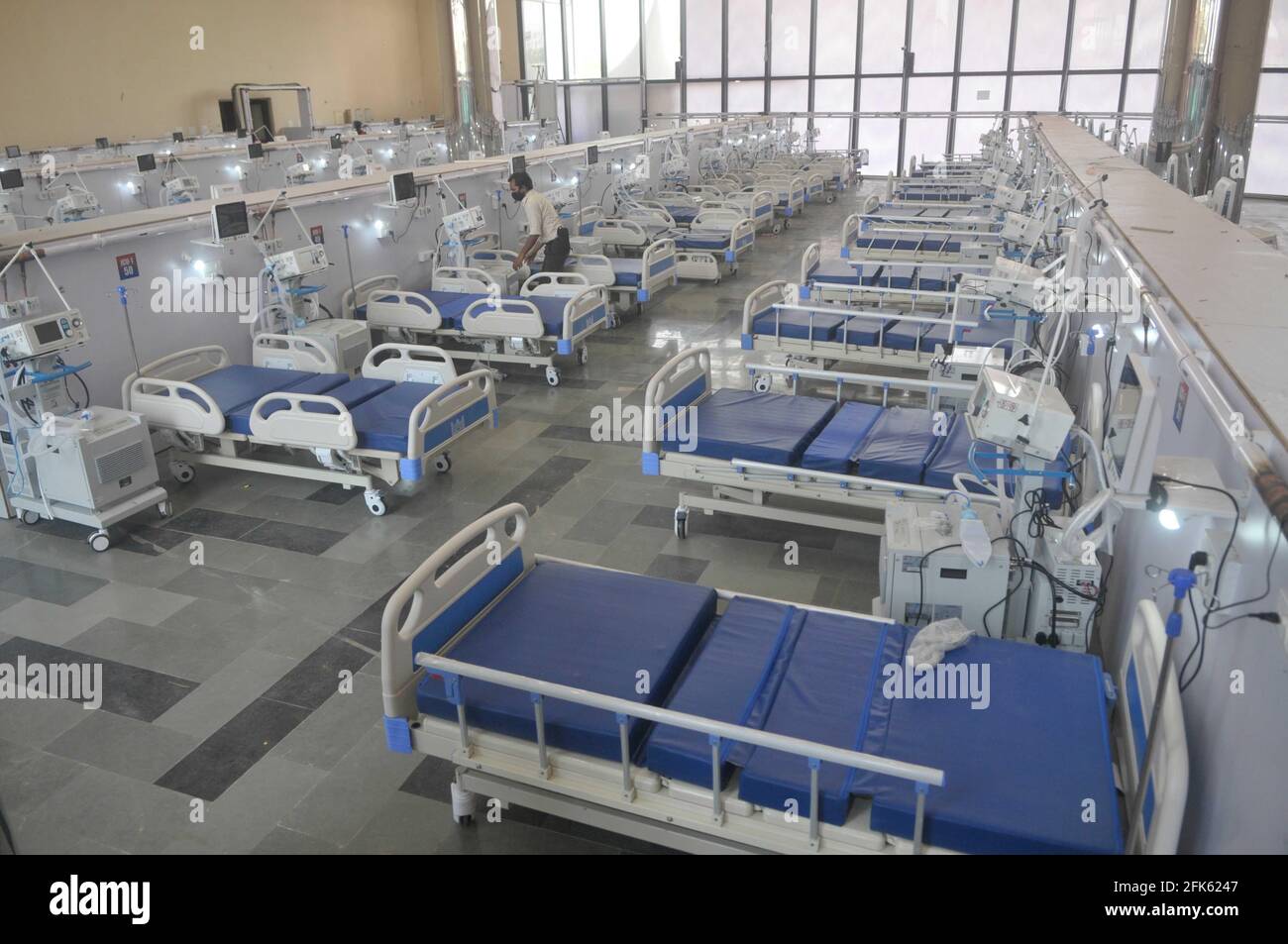 Ventilators india hi-res stock photography and images - Alamy