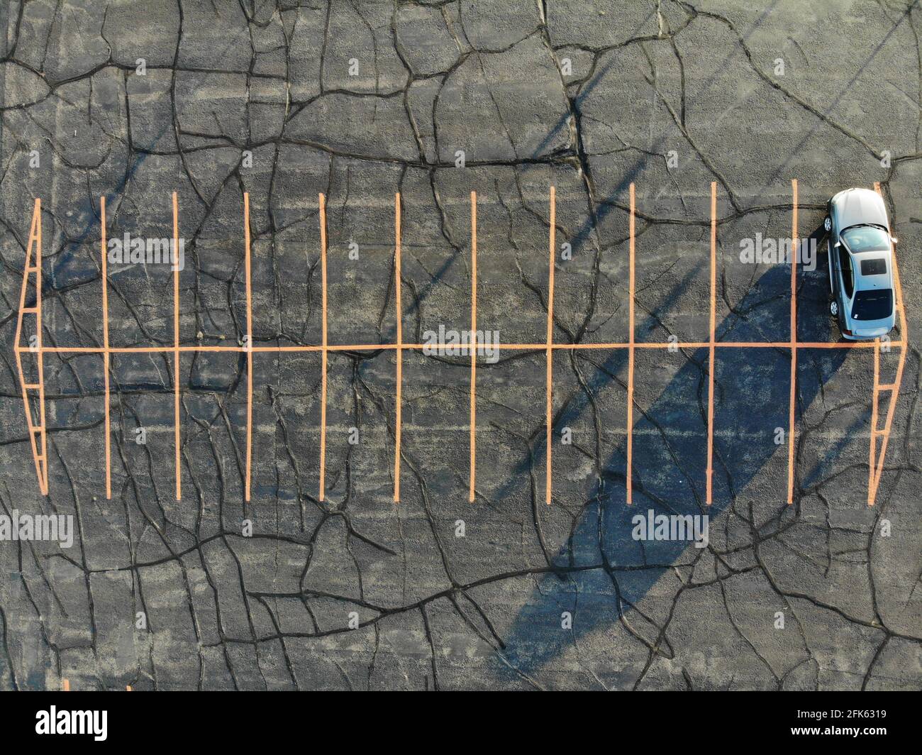 Aerial parking lot hi-res stock photography and images - Alamy