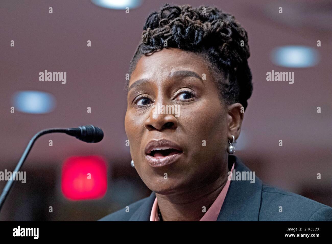 U s circuit judge for the seventh circuit hi-res stock photography and ...