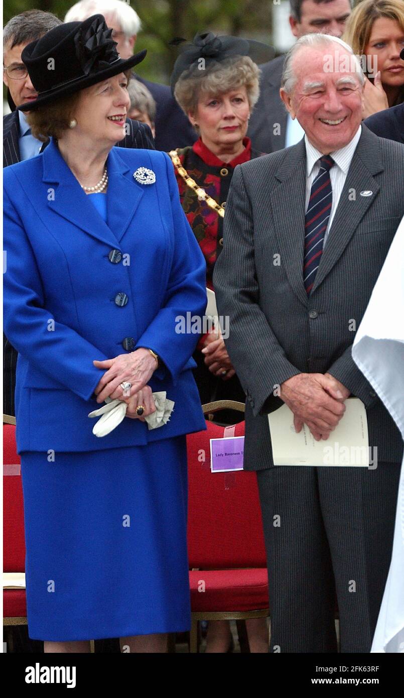 Sir rex hunt hi-res stock photography and images - Alamy