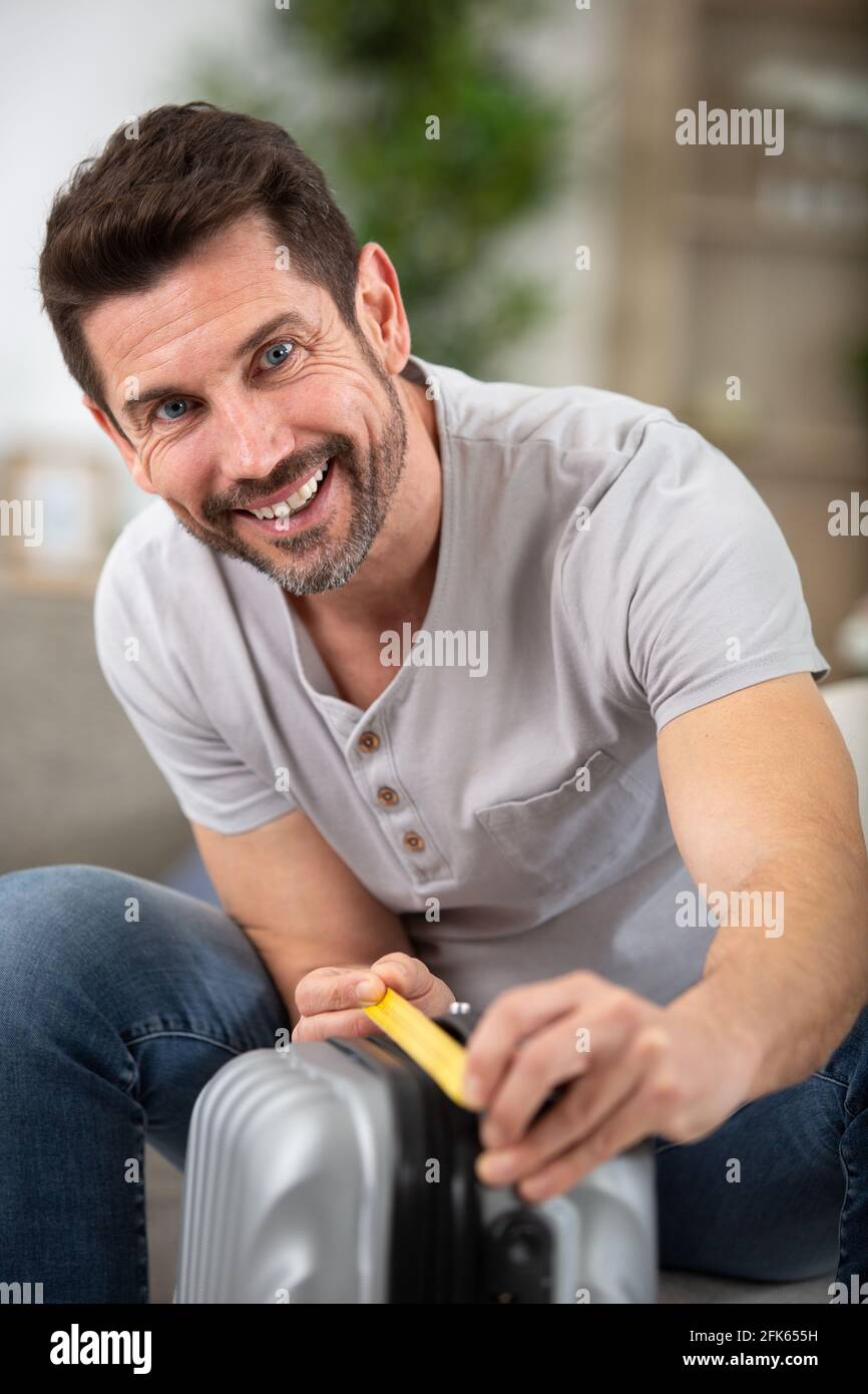 Oversized check hi-res stock photography and images - Alamy