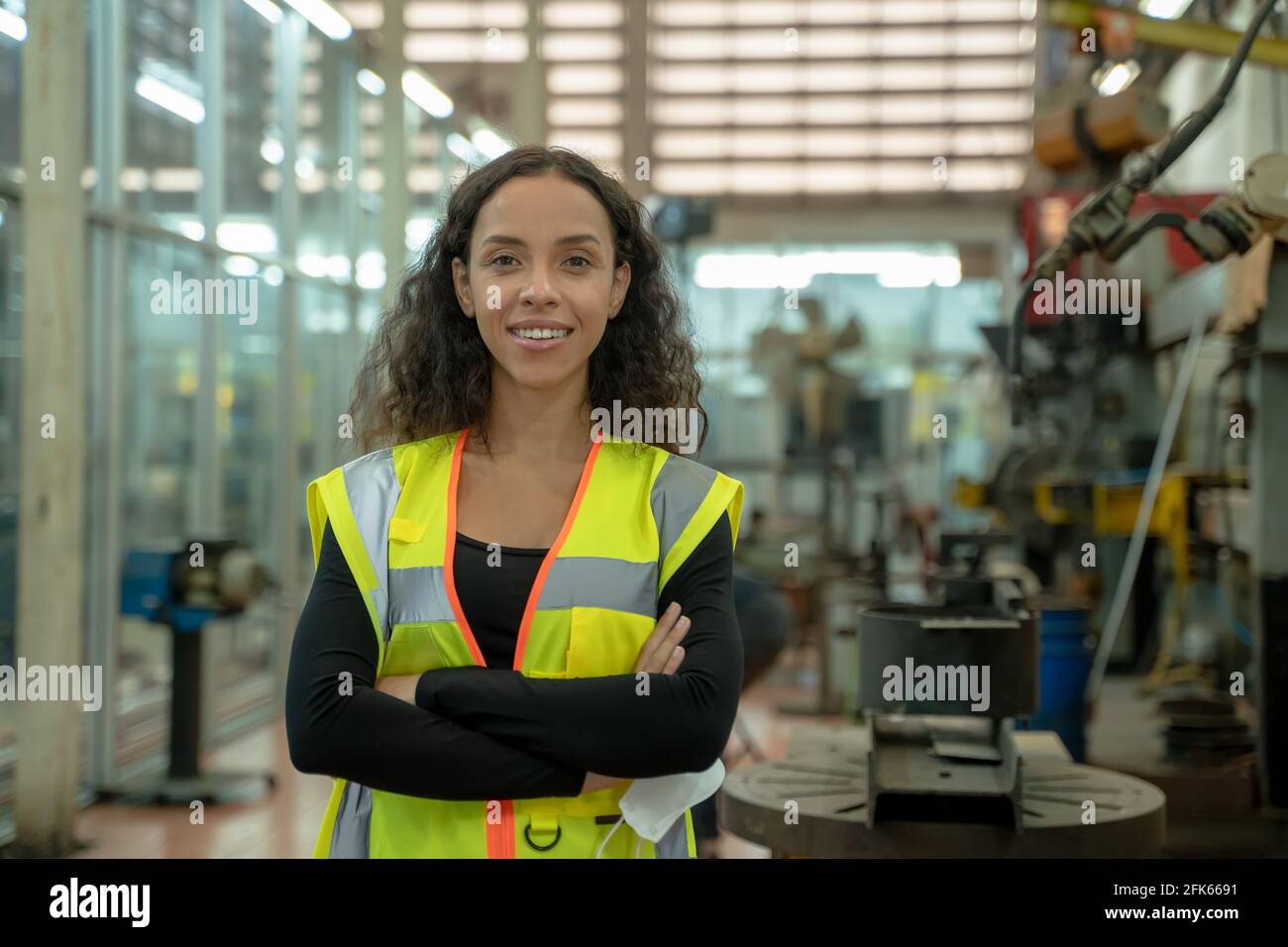 Woman machine operator hi-res stock photography and images - Alamy