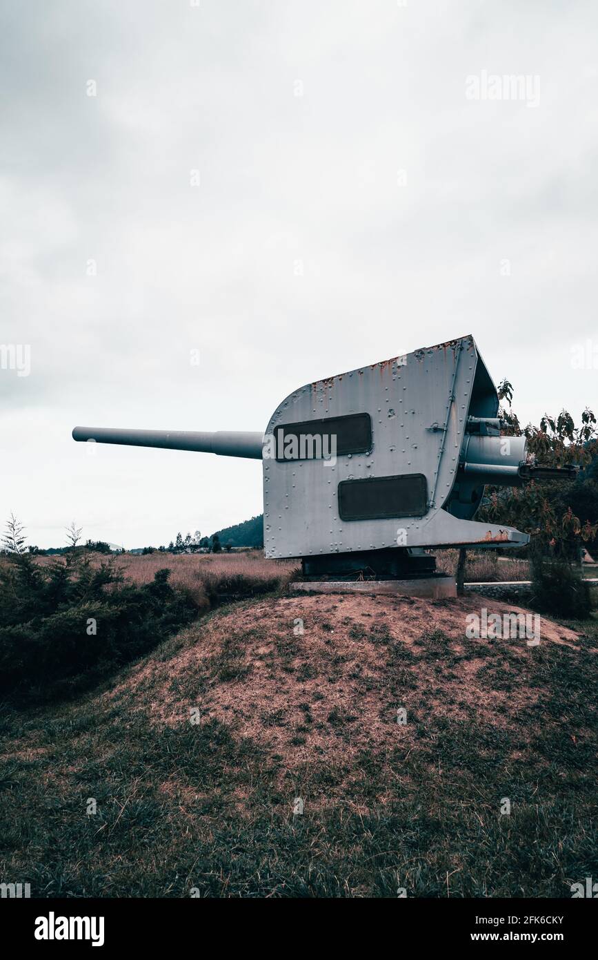 Coastal artillery hi-res stock photography and images - Alamy
