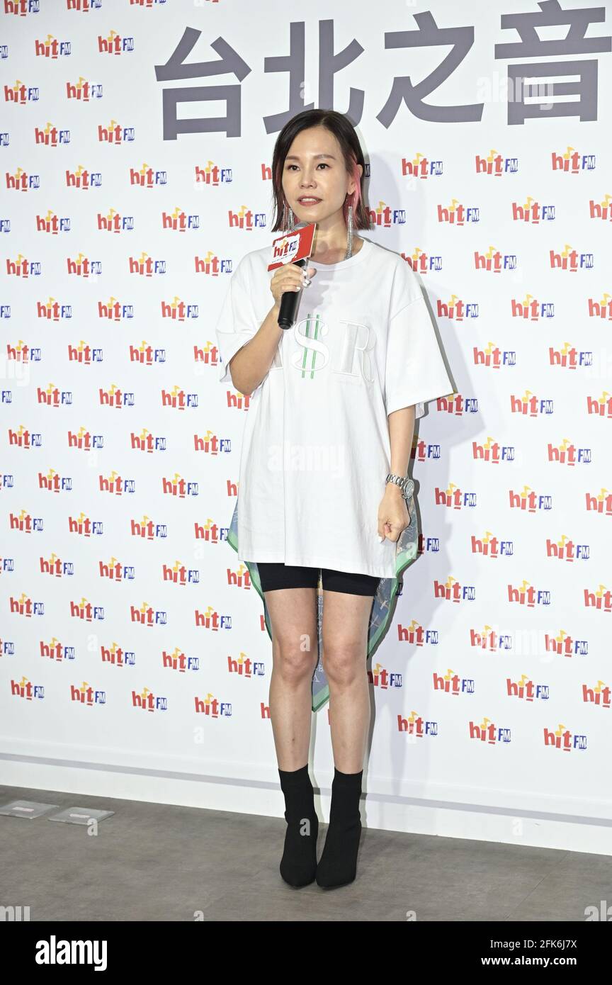 Julia peng hi-res stock photography and images - Alamy