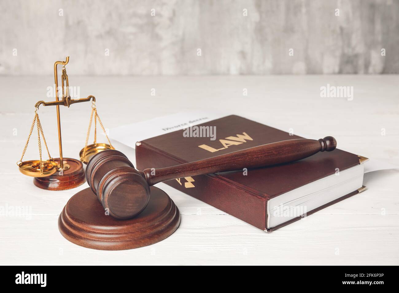 Broken justice scales hi-res stock photography and images - Alamy
