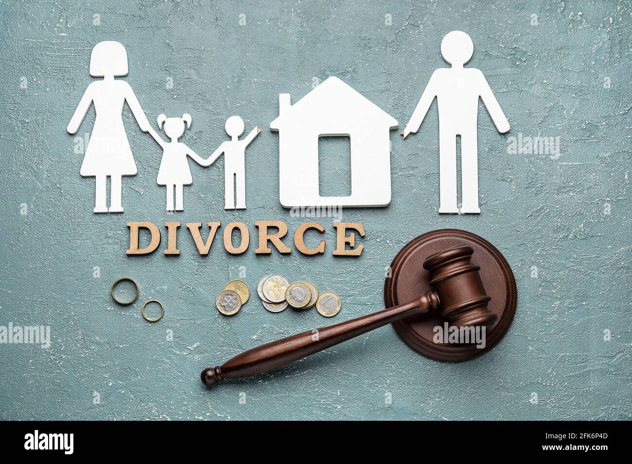 Composition with word DIVORCE on color background Stock Photo - Alamy
