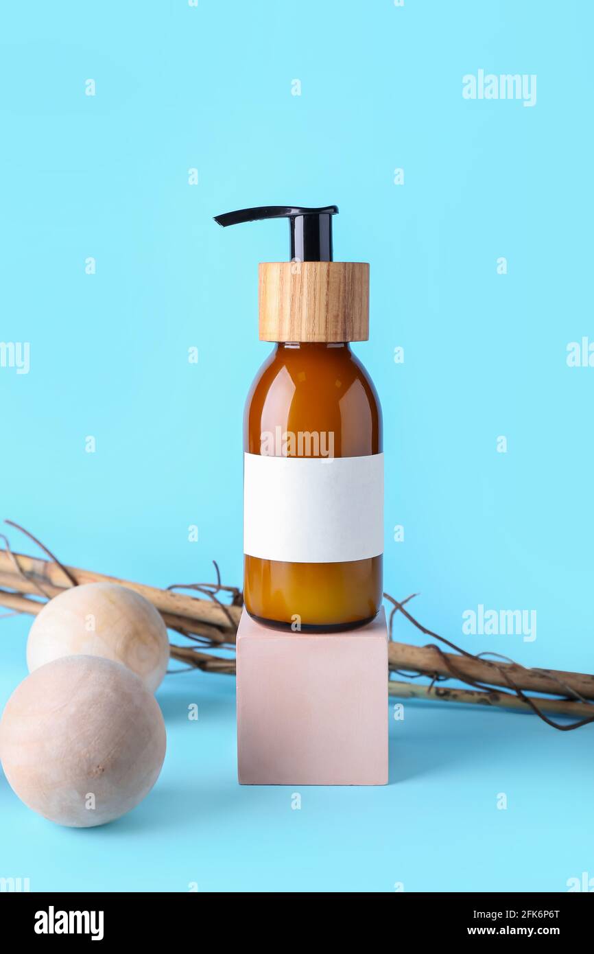 Composition with bottle of natural shampoo on color background Stock ...