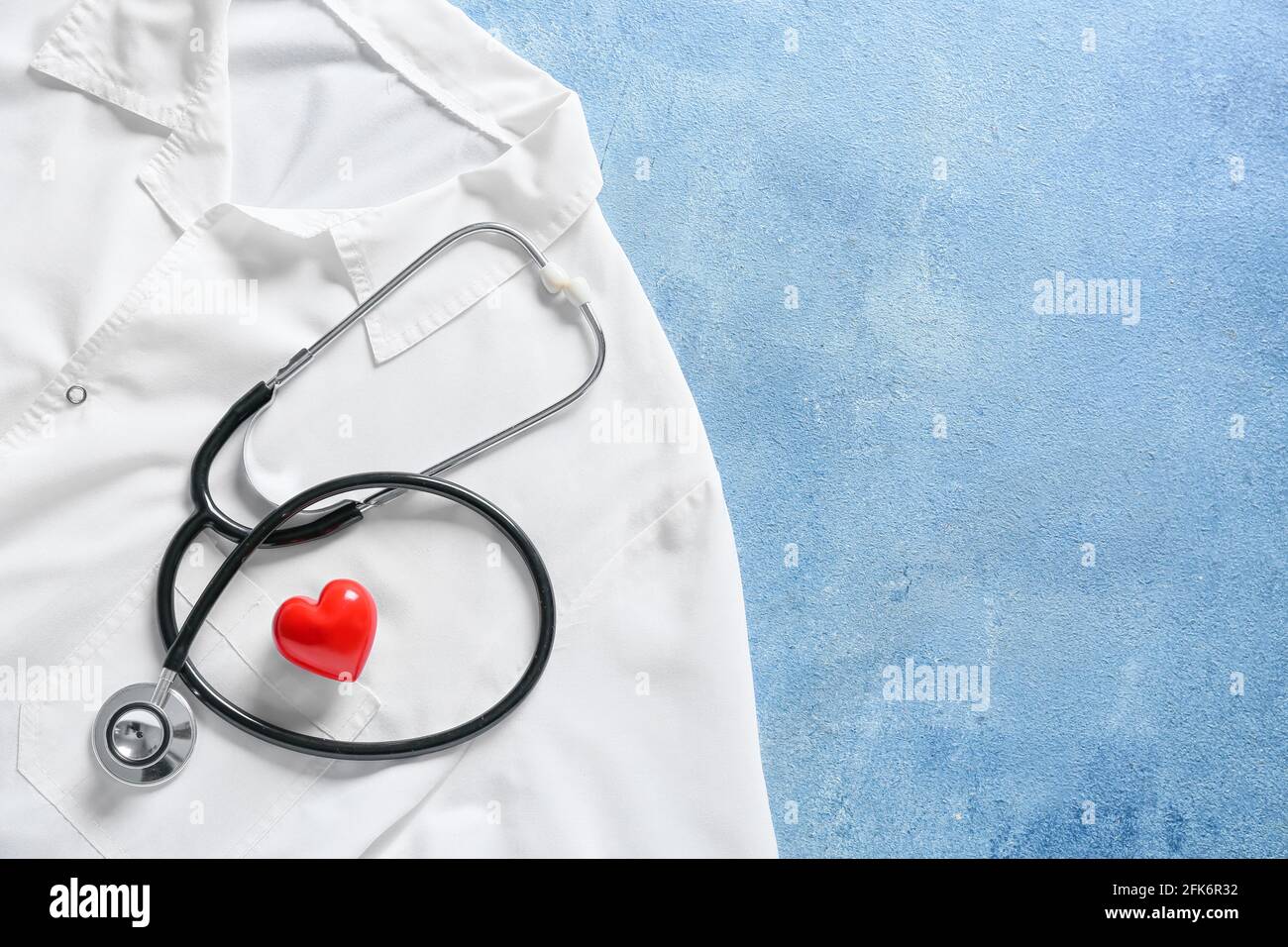Composition doctors uniform stethoscope hi-res stock photography and ...