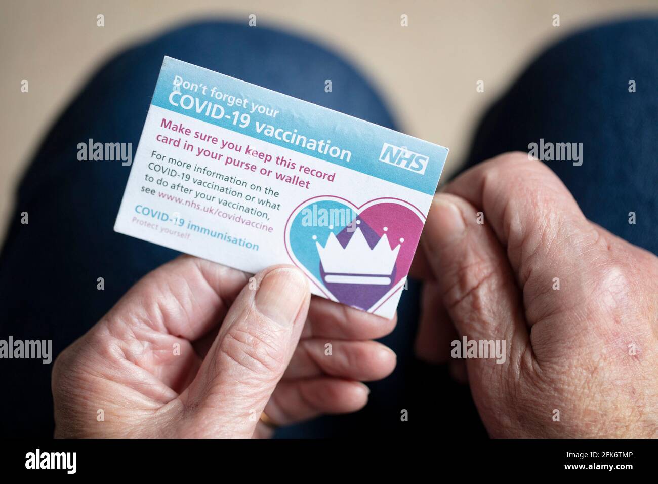 Covid 19 vaccination record card hi-res stock photography and images ...
