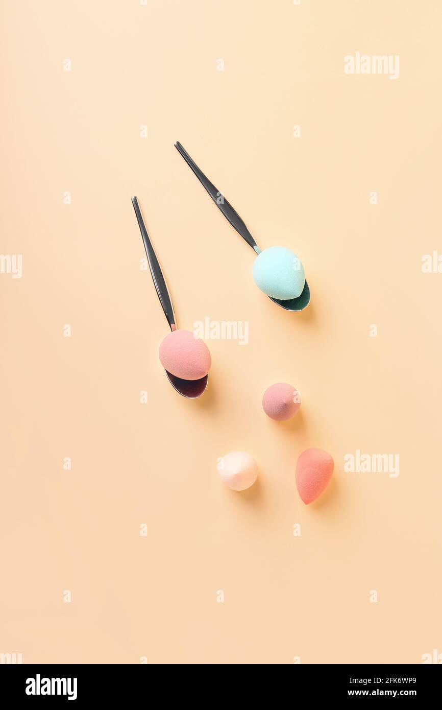 Sponge holders hi-res stock photography and images - Alamy