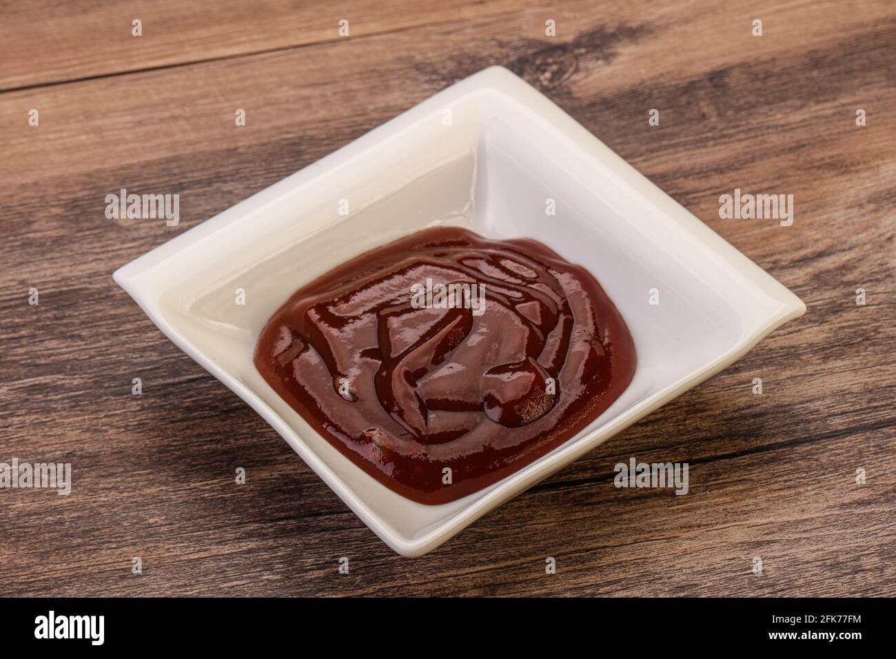 Traditional tomato Barbicue sauce in the bowl Stock Photo - Alamy