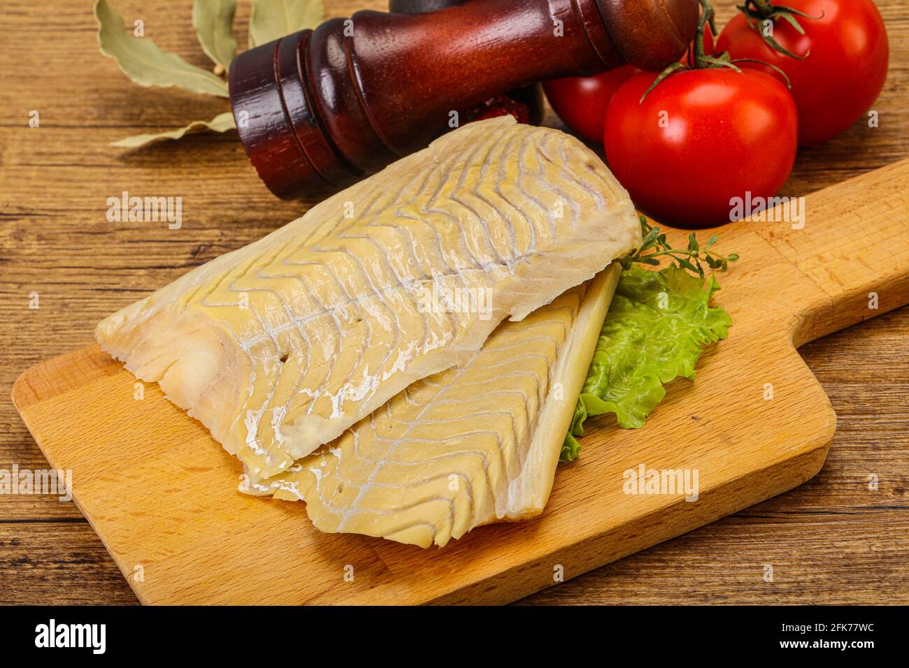 Raw cod fish fillet for cooking Stock Photo - Alamy