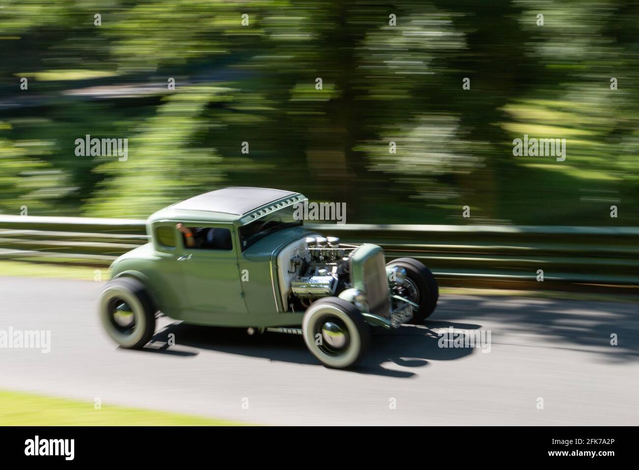 1940 ford coupe hot rod hi-res stock photography and images - Alamy