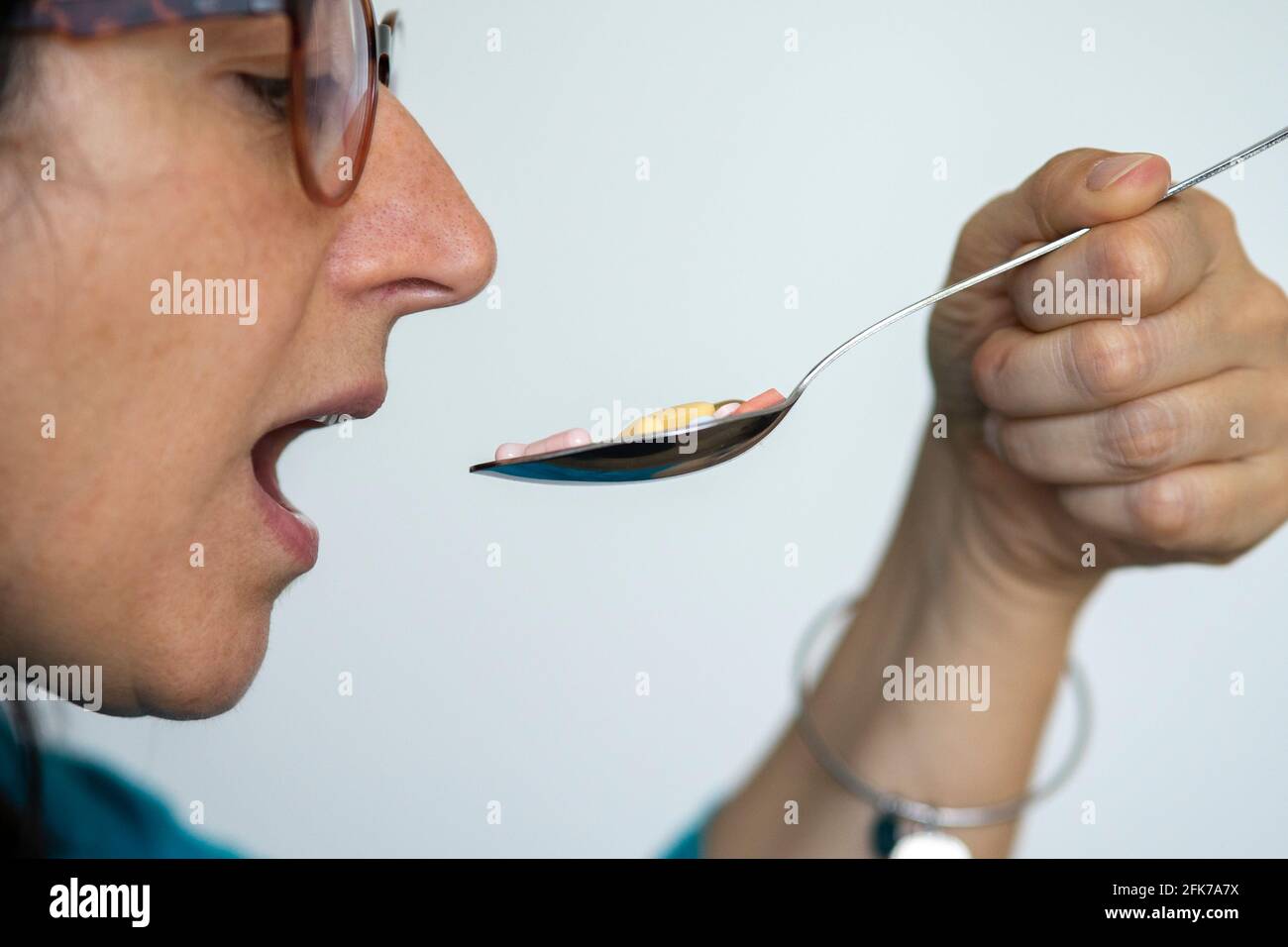 Drug reaction hi-res stock photography and images - Alamy