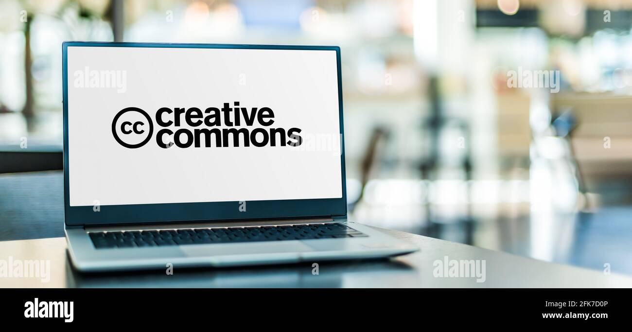 Creative commons logo hi-res stock photography and images - Alamy