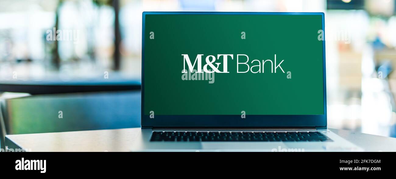 M and t bank logo hi-res stock photography and images - Alamy
