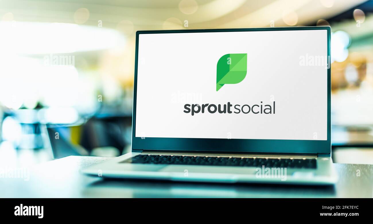 Sproutsocial hi-res stock photography and images - Alamy