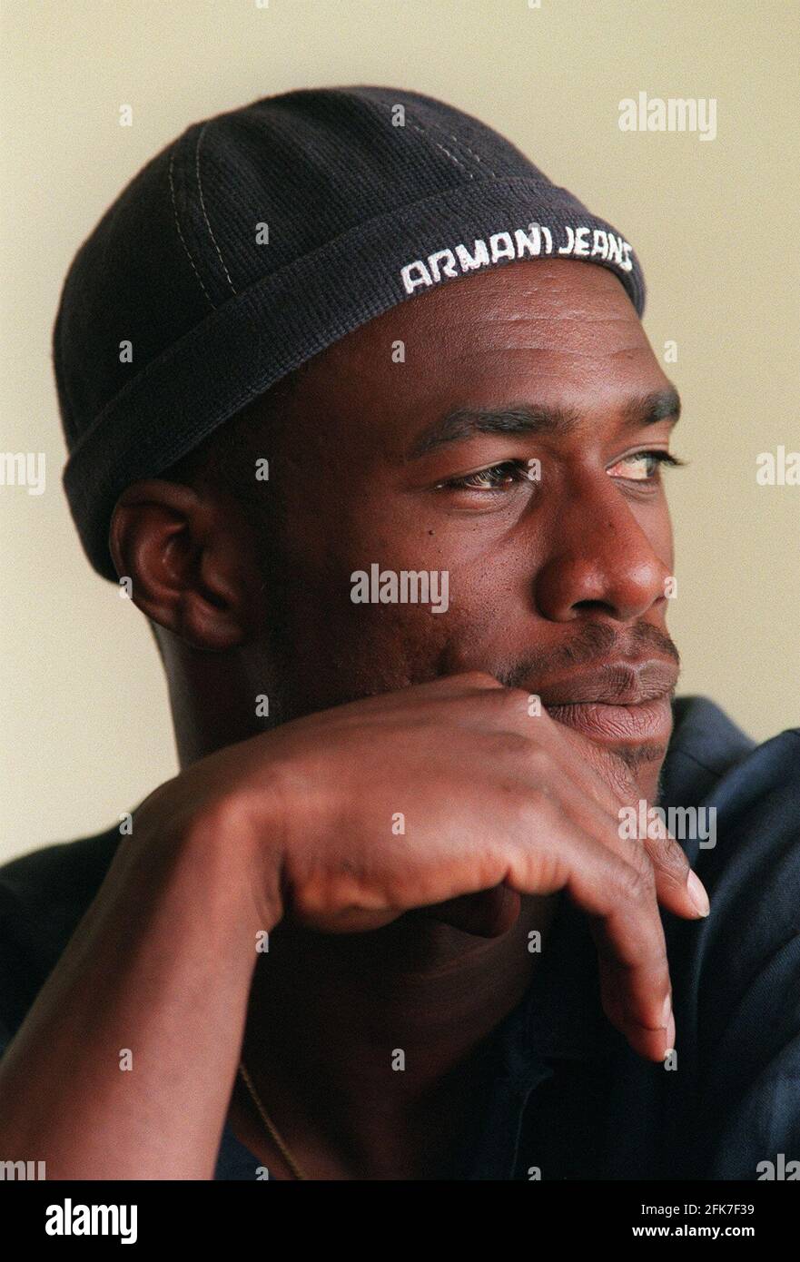 Nottinghamshire cricket hi-res stock photography and images - Alamy