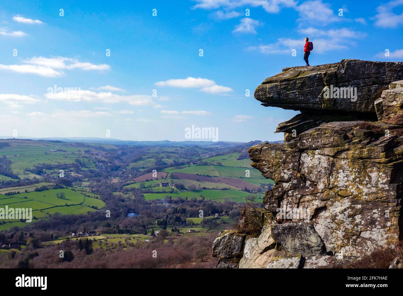 Female hiker on Curbar Edge, Peak District, National Park, Derbyshire ...