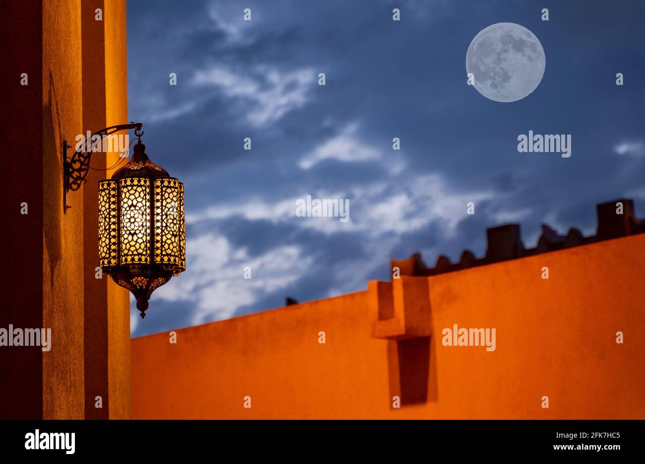 Morocco style lamp at a mosque in Doha, Qatar Stock Photo - Alamy