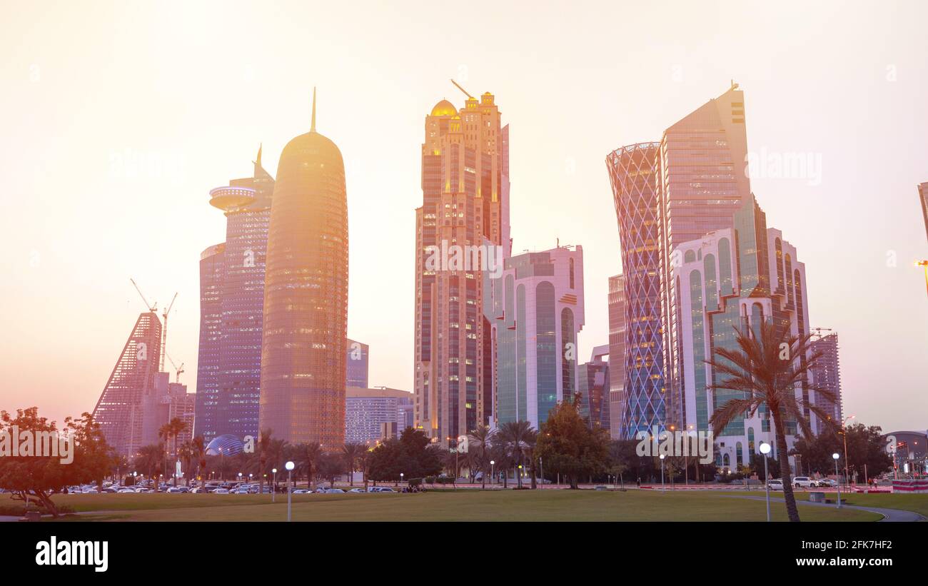 Gcc skyline hi-res stock photography and images - Alamy