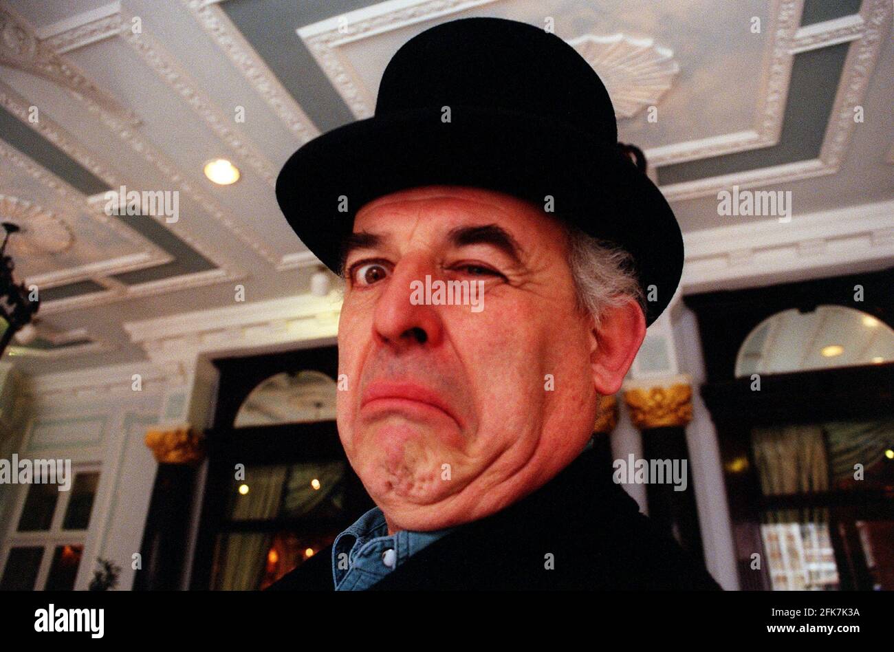 Ralph Steadman Cartoonist outside the St Ermine Hotel dressed as a ...
