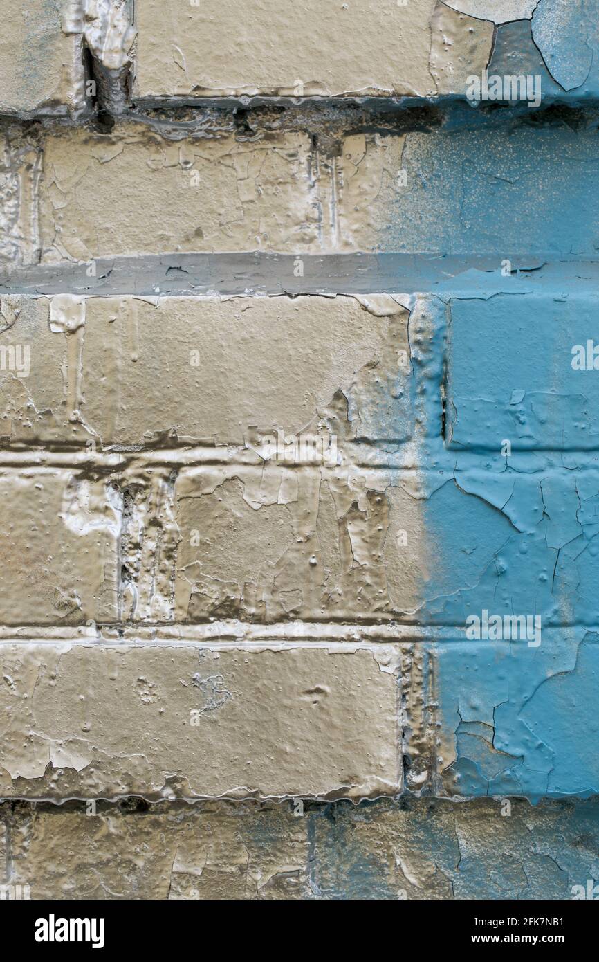 Silver brick wall full frame hi-res stock photography and images - Alamy