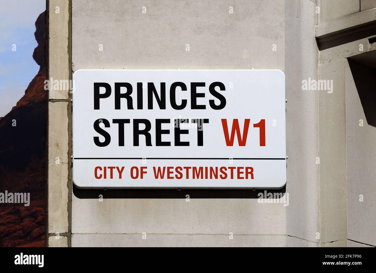 London street name hi-res stock photography and images - Alamy