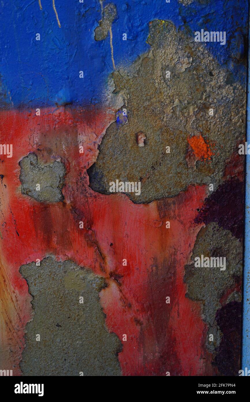 Facial pareidolia hi-res stock photography and images - Alamy