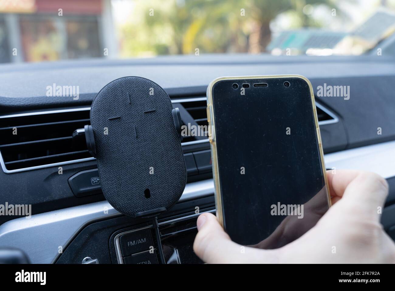 Road map on automobile dashboard hi-res stock photography and images ...