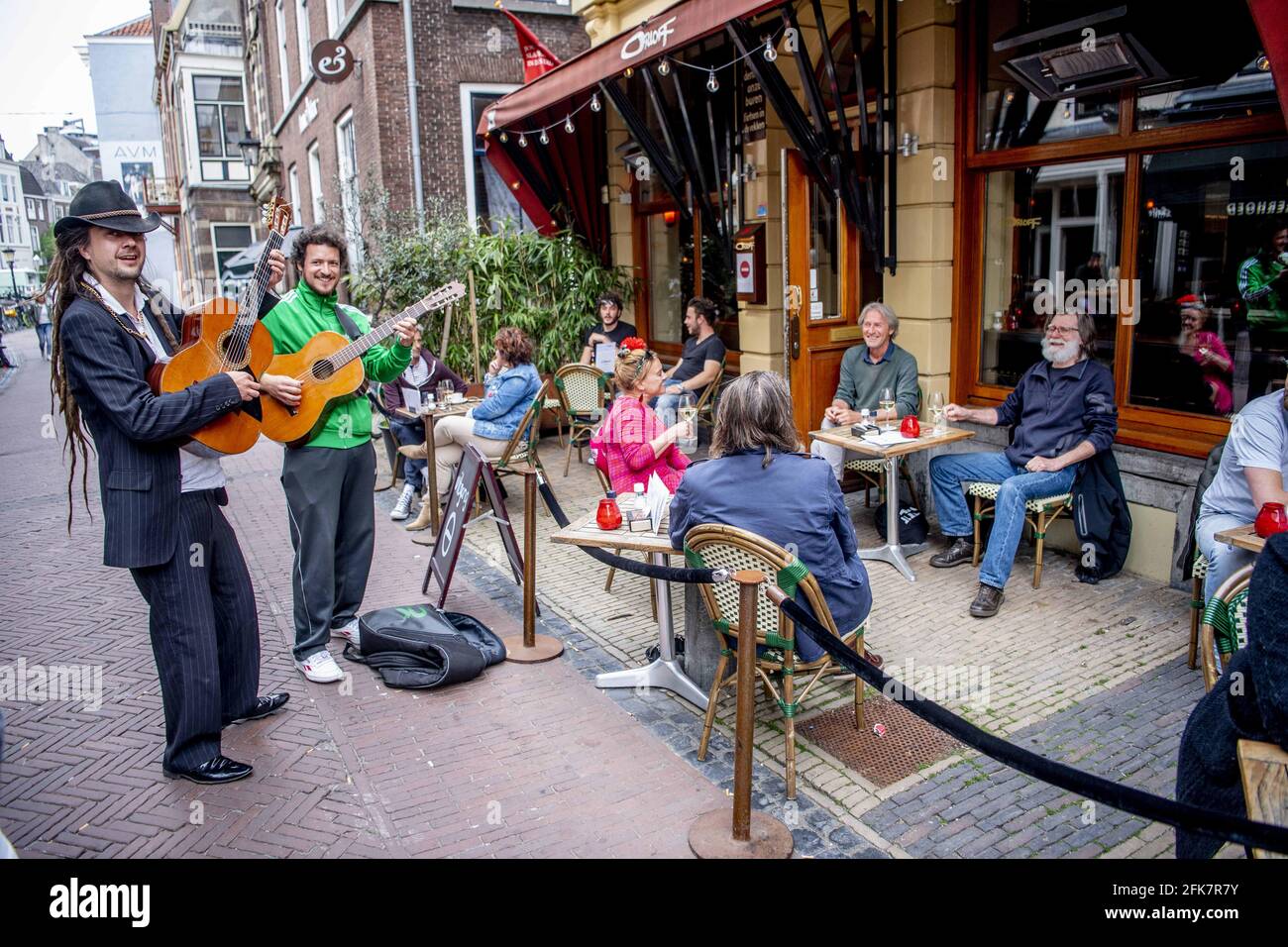 Mandatory mouth cap hi-res stock photography and images - Alamy