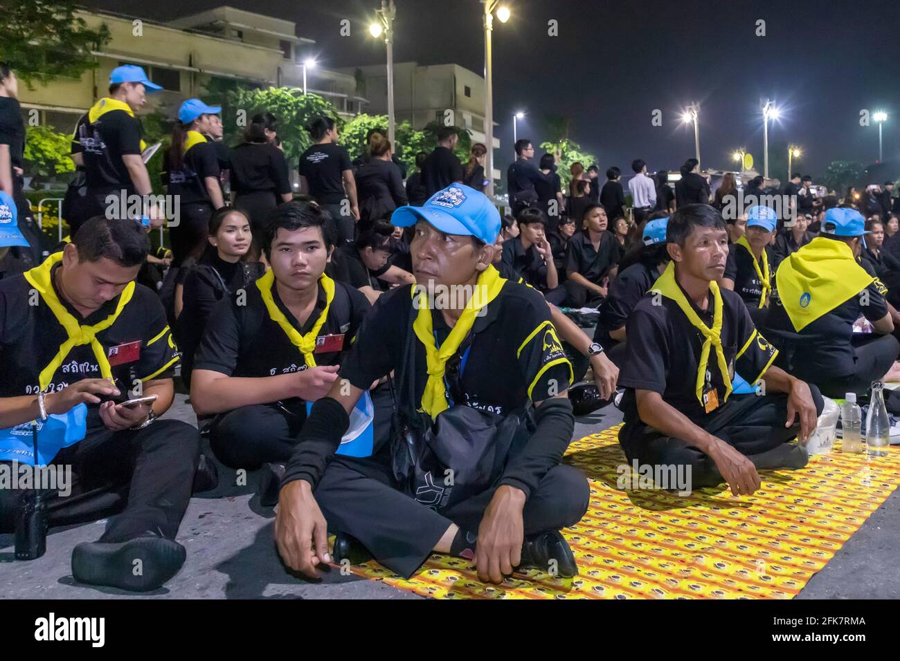 Mourners and official organisations at funeral of King Rama IX, Bangkok ...
