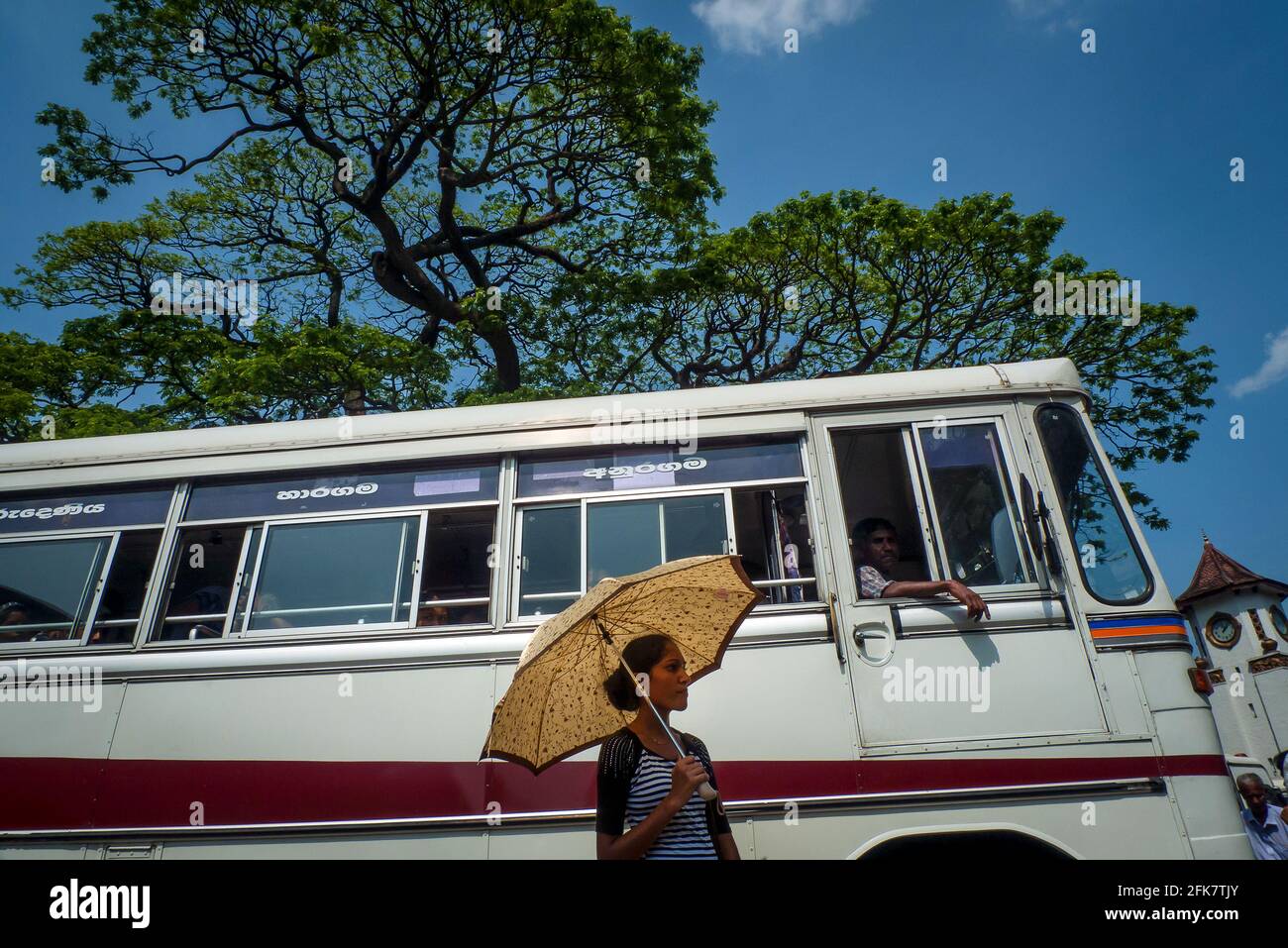 Sri lanka tourist bus hi-res stock photography and images - Alamy