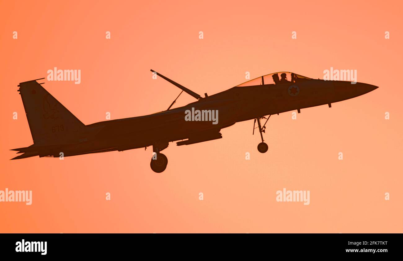 Warplane warplanes airplane airplanes hi-res stock photography and ...