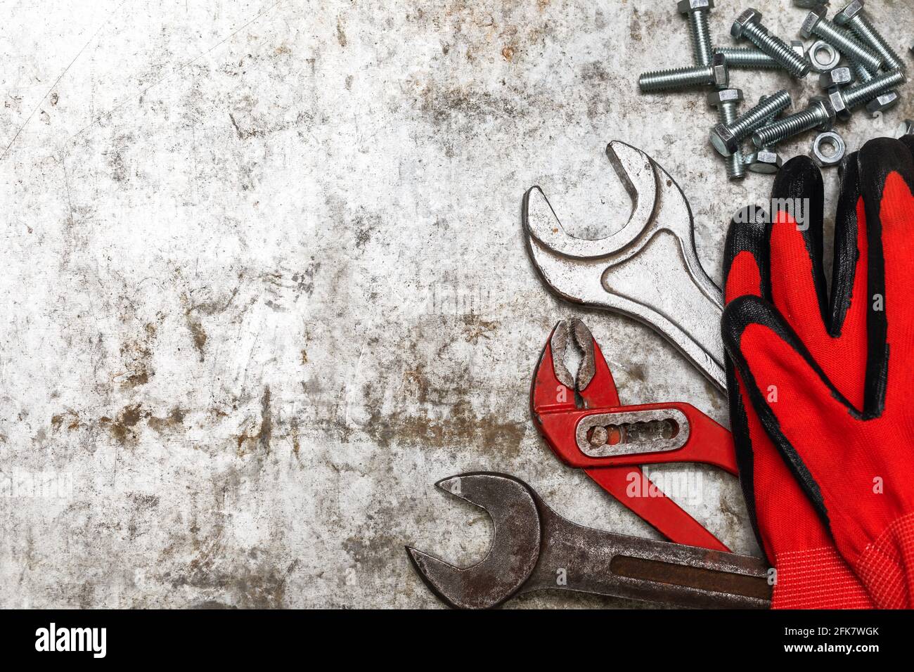 Mechanic tools hi-res stock photography and images - Alamy