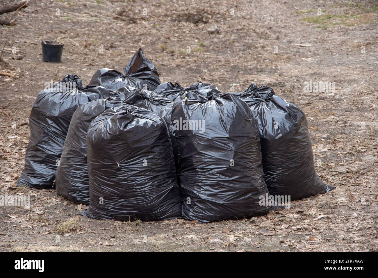 City garbage hi-res stock photography and images - Alamy