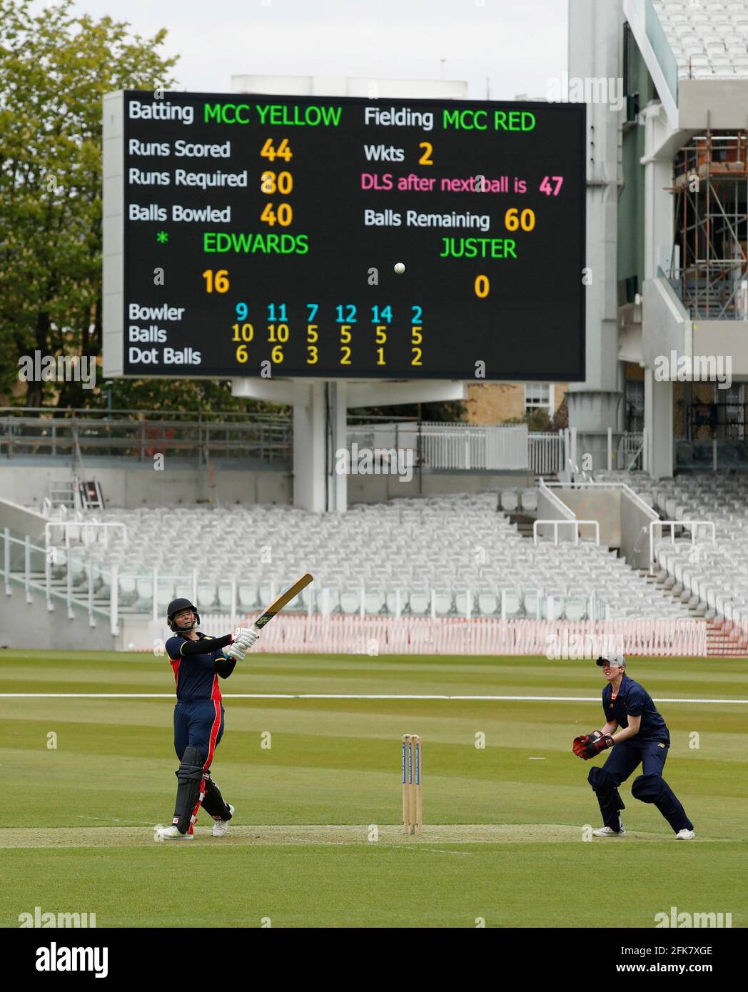 100 ball cricket hi-res stock photography and images - Alamy