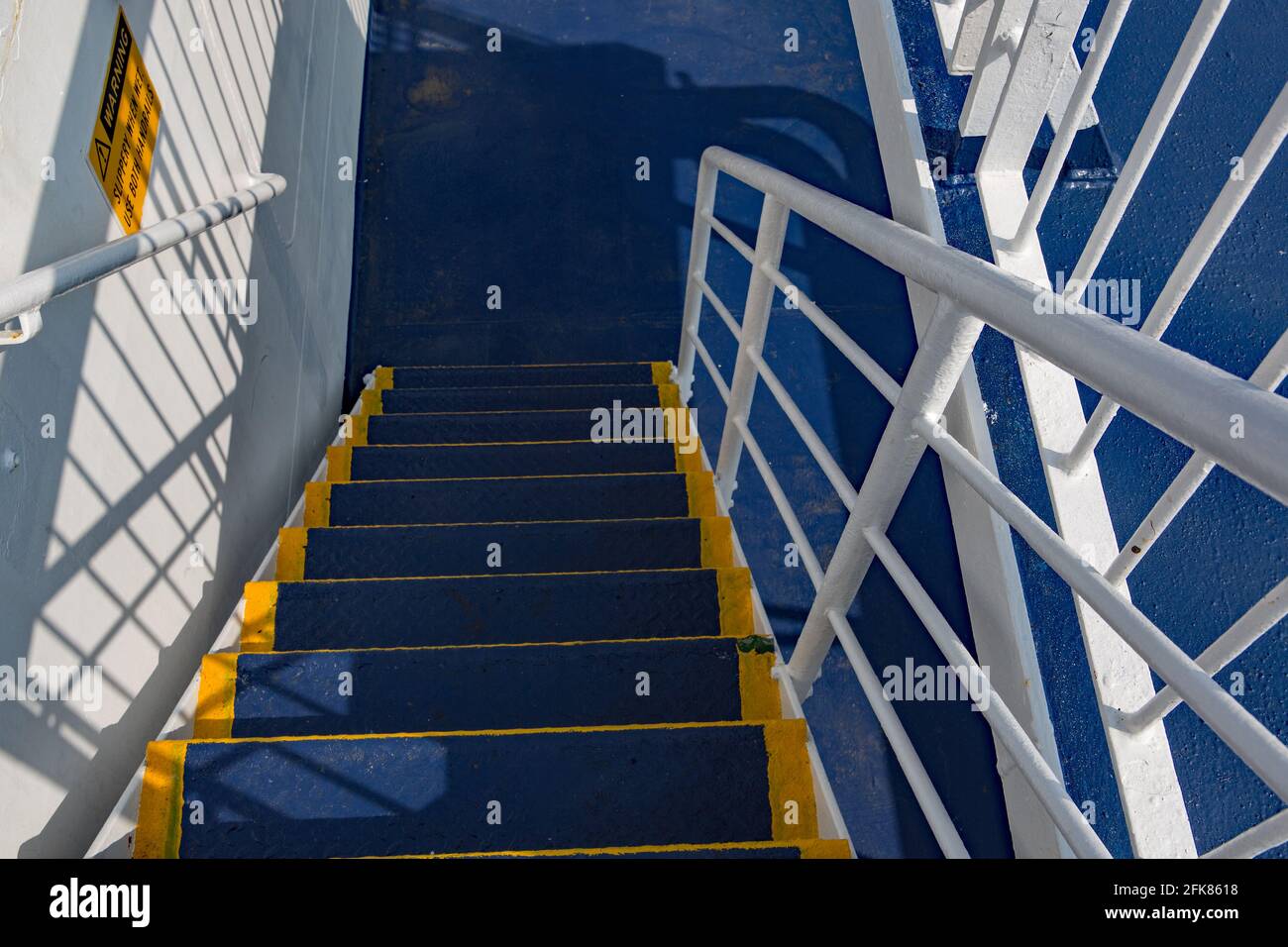 Ship markings hi-res stock photography and images - Alamy