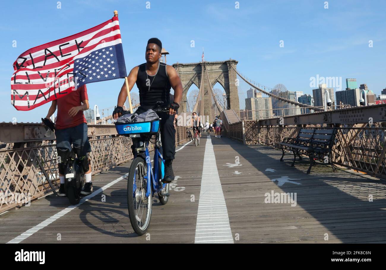 New York - NY - 20200726 - BLM Activist Hawk Newsome pictured with a ...