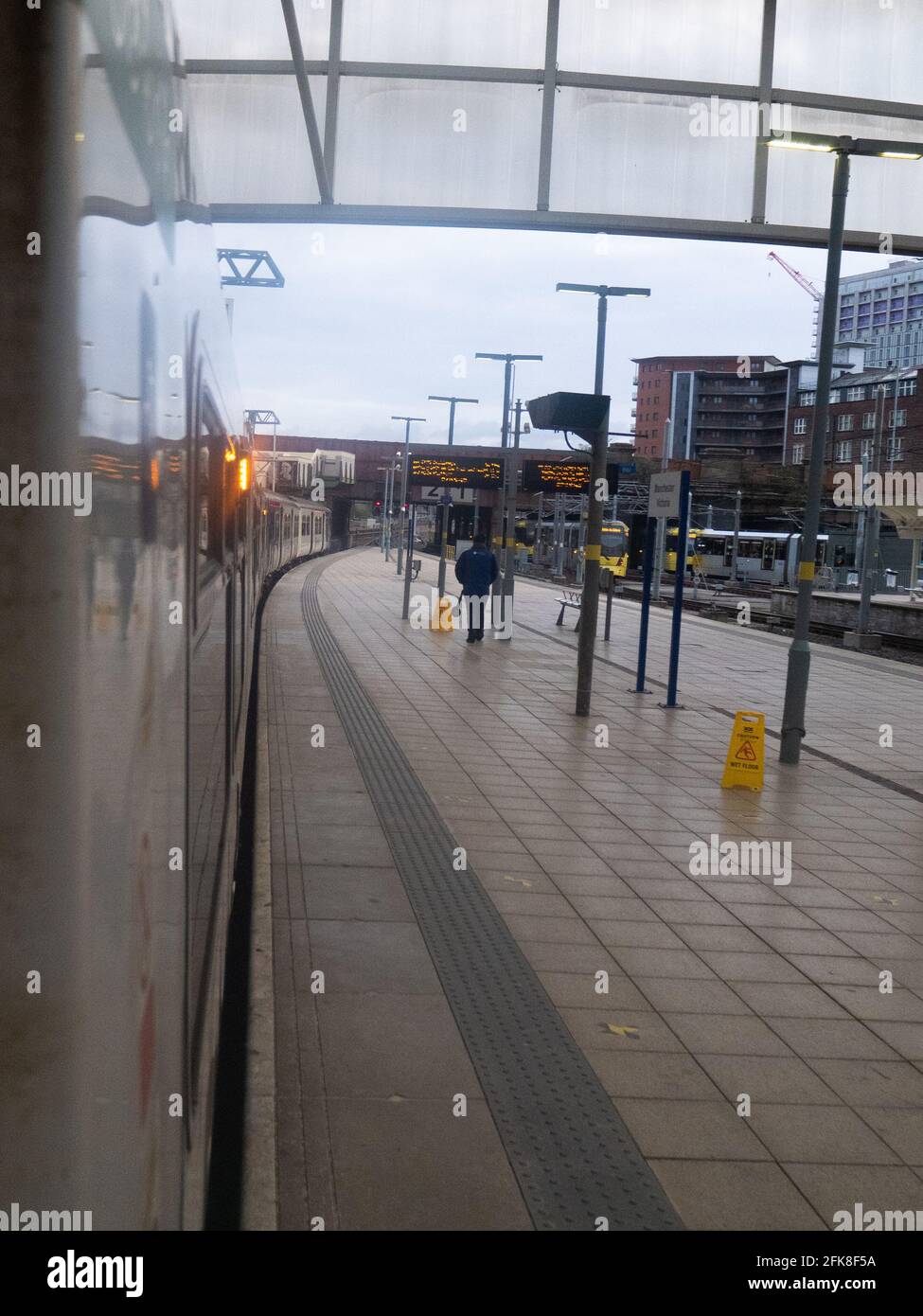 manchester victoria station Stock Photo - Alamy